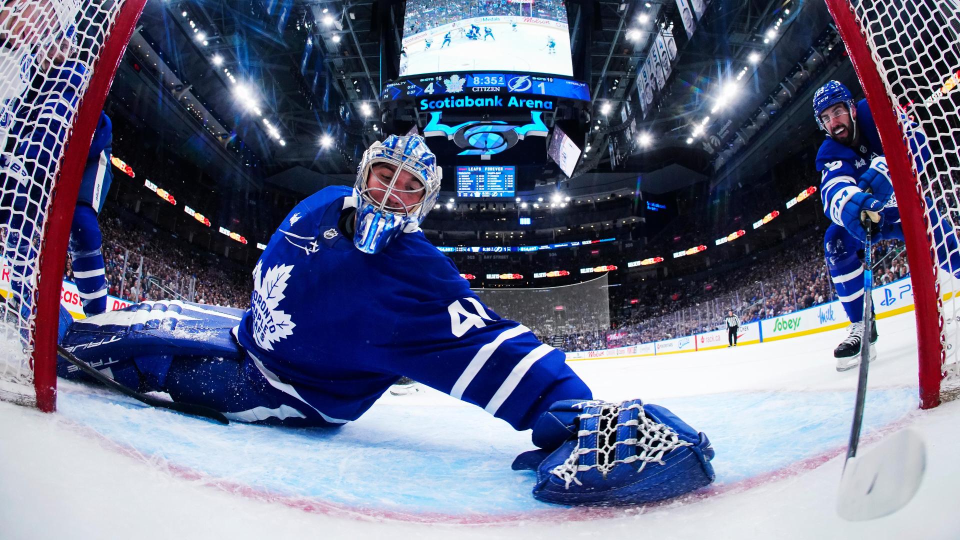Maple Leafs හි ස්ටෝලාර්ස්ටදණහිසේ ශල්‍යකර්මයක් - සති කිහිපයක් තරගවලින් ...